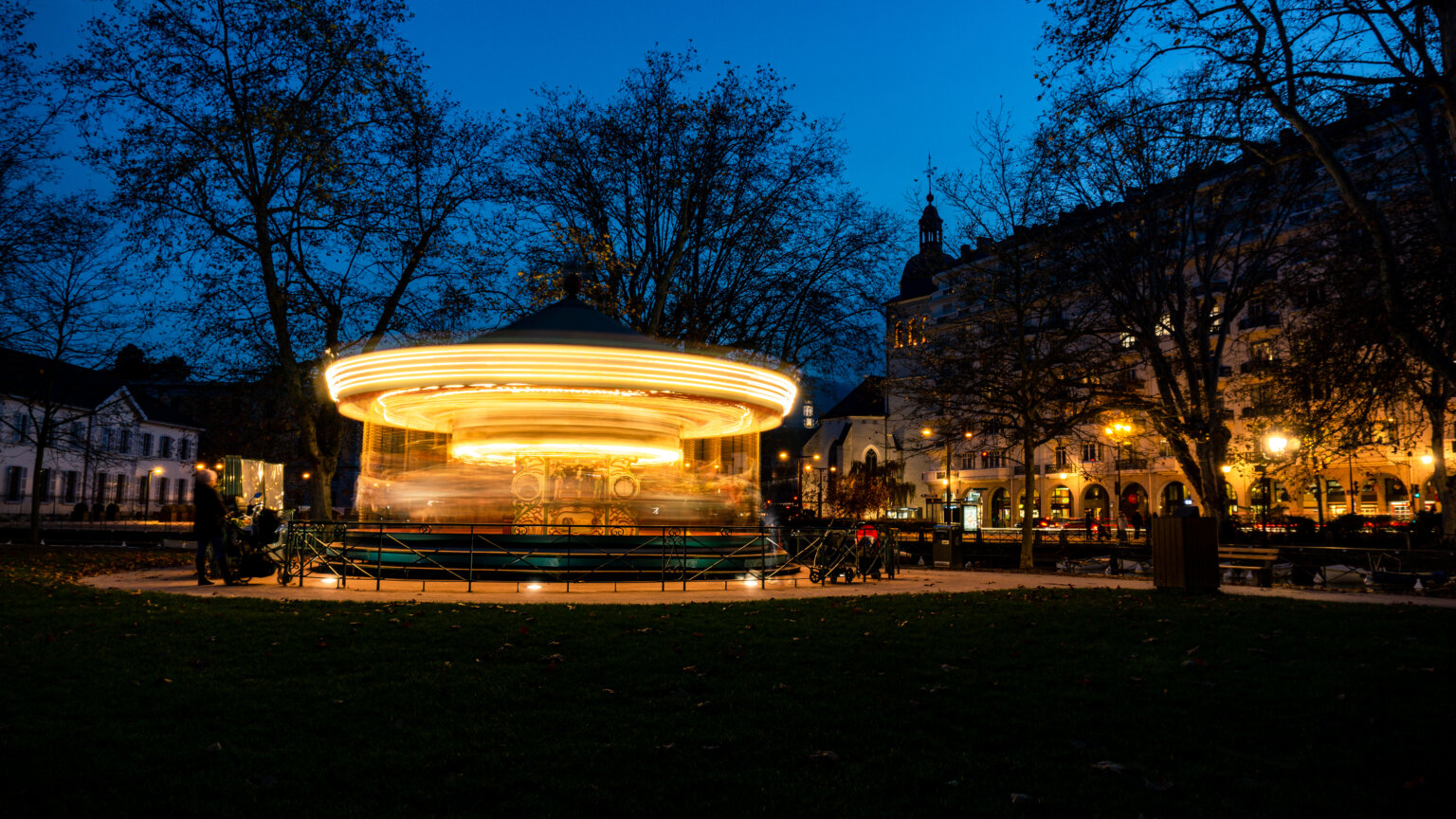 Annecy Christmas Market | 2026 Dates, Locations & Must-Knows ...
