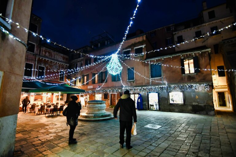 Venice Christmas Market | 2026 Dates, Locations & Must-Knows ...